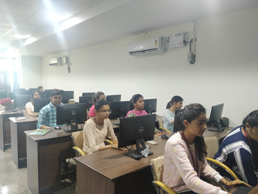 Department of Commerce and Business Management Laboratories